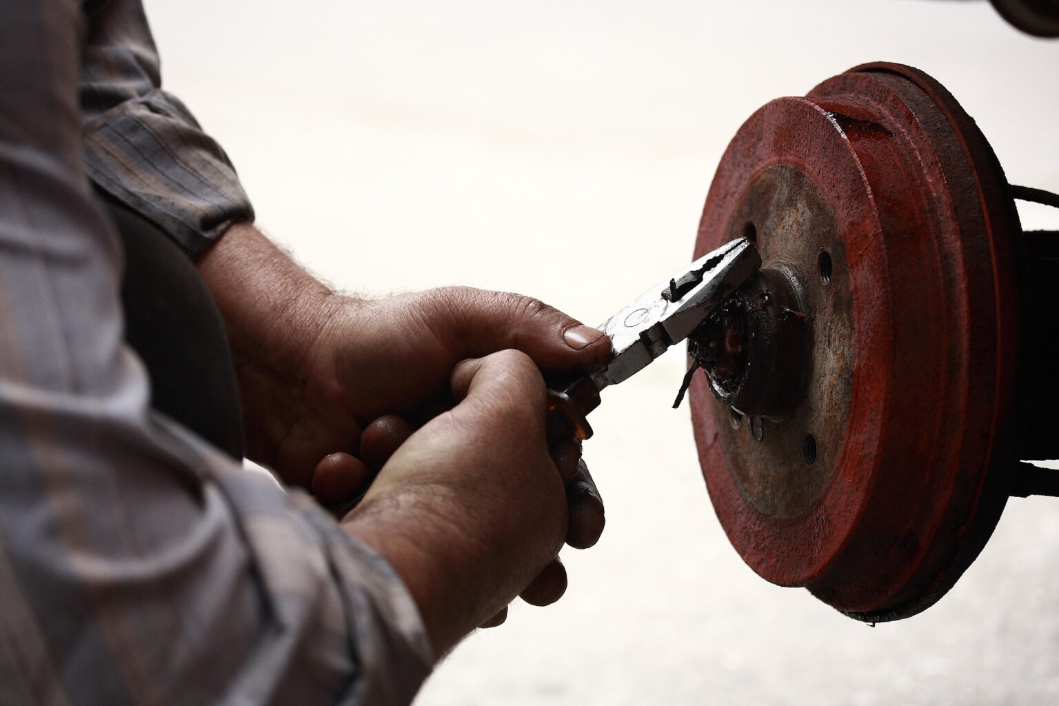 Types Of Auto Mechanic Certifications - SCI